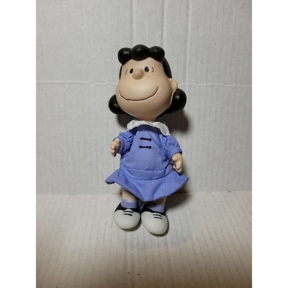 Hallmark | Other | Hallmark Lucy Posable Porcelain Vintage Figurine ...